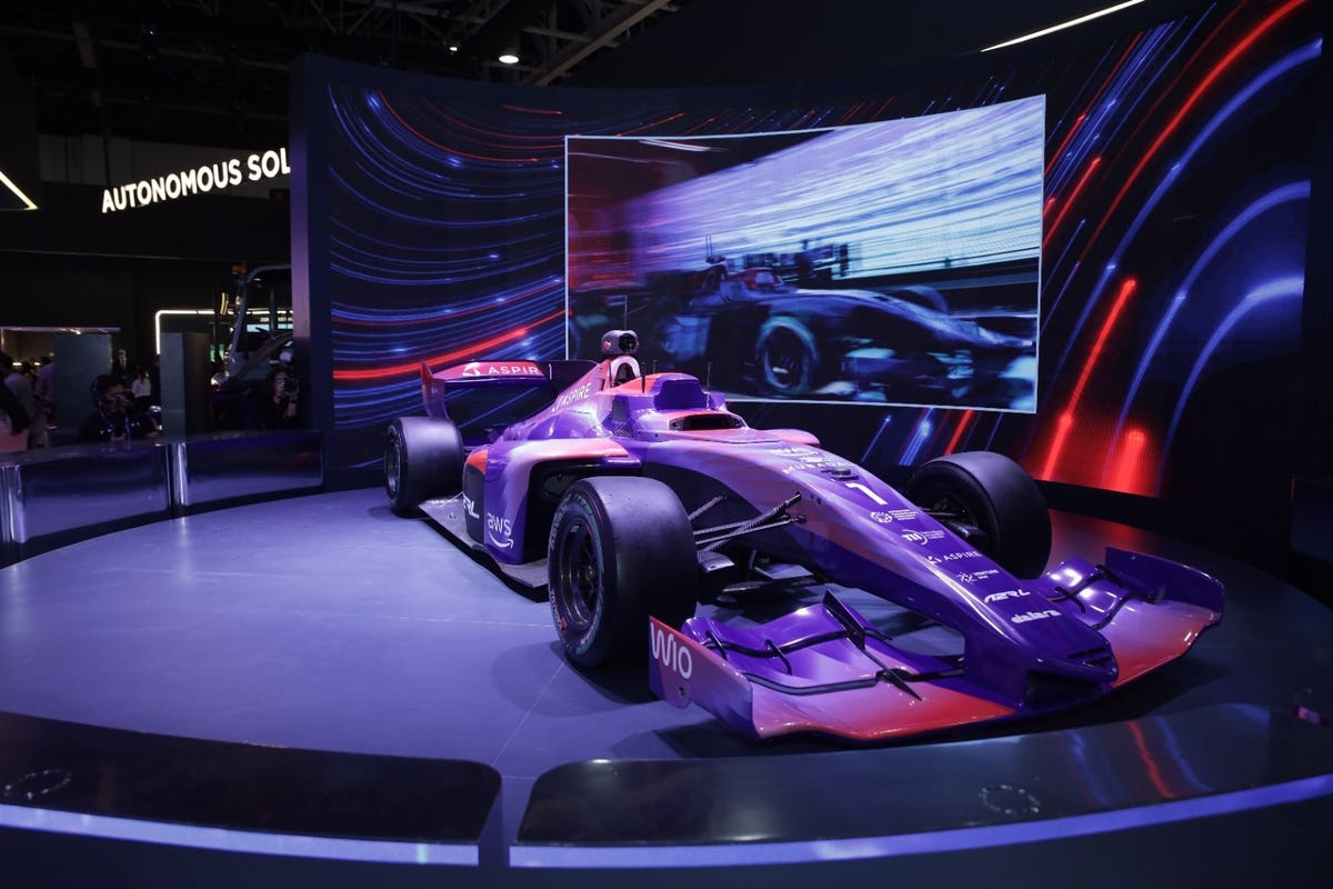 Abu Dhabi Gears Up for Season 2 of the Autonomous Racing League ...