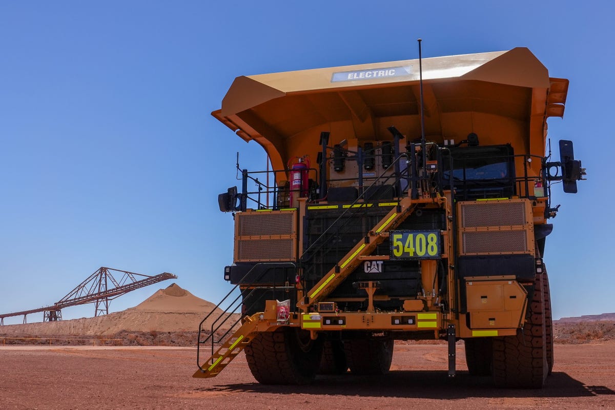BHP and Rio Tinto welcome first Caterpillar battery-electric haul ...